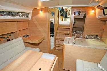 Dufour 350 , Bareboat Monohulls Charter - Sail Connections